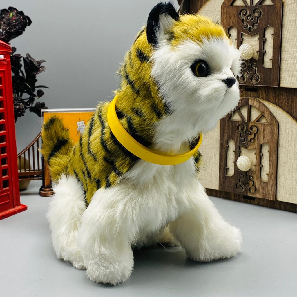 Punched Face Persian Toy-Cat (White) – Toyzone – Wholesale